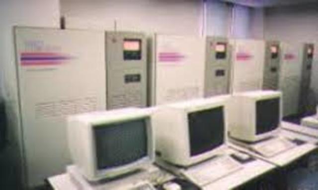 EVOLUCION DEL COMPUTADOR timeline | Timetoast timelines