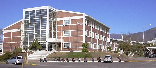 Reseña Historia de la Universidad Nacional de La Rioja timeline | Time