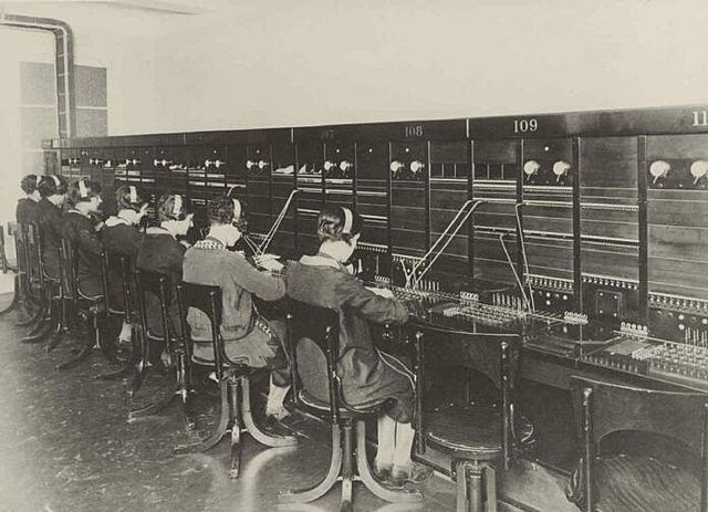 How do the people communicate in the past? timeline | Timetoast