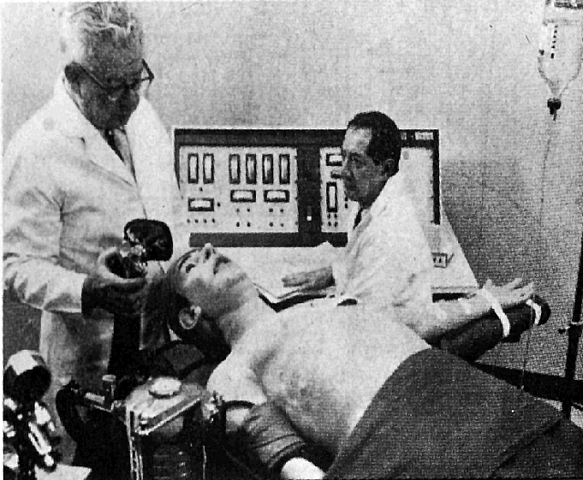 Historia de la simulación médica timeline | Timetoast timelines