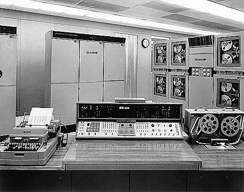 Generaciones de las computadoras timeline | Timetoast timelines