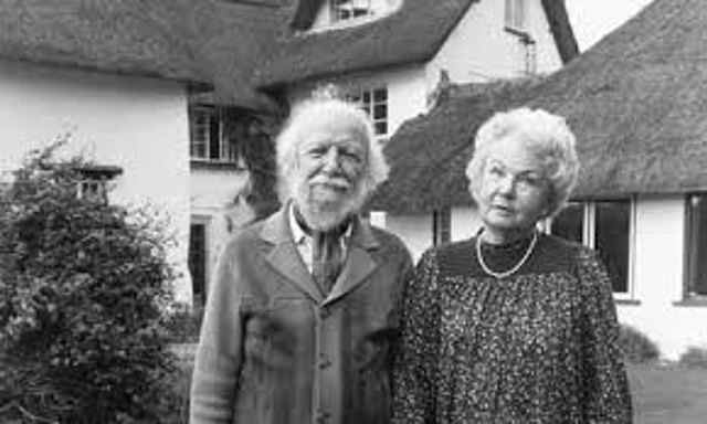 The Life of Sir William Golding timeline | Timetoast timelines