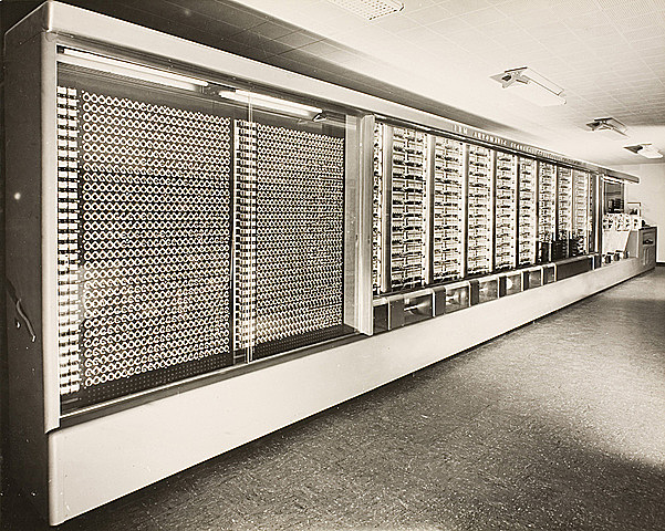 Povijesni razvoj računala timeline | Timetoast timelines