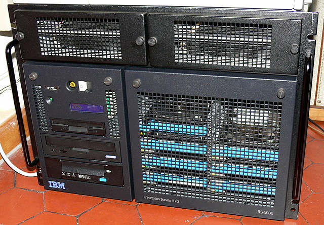 HISTORIA Y EVOLUCIÓN DE LAS ESTACIONES DE TRABAJO timeline | Timetoast