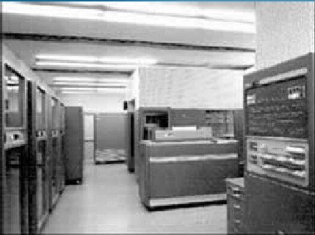 Generacion de las Computadoras timeline | Timetoast timelines