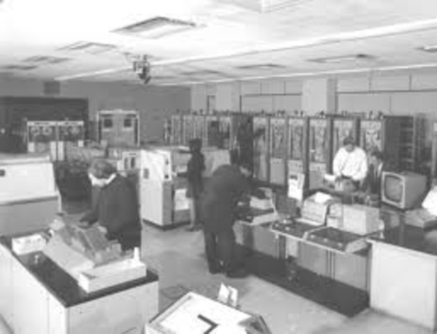 Evolucion De Los S.O. timeline | Timetoast timelines