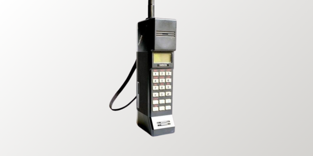 Social Change of Smartphones timeline | Timetoast timelines