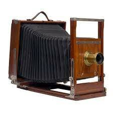 Luis Edgar López Moreno Trabajo 1.Historia de la Fotografía GPO 031