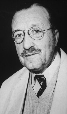 Línea de tiempo del desarrollo histórico de la Bioquímica timeline | T