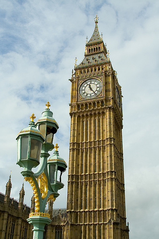 Ten Marks and a Train Ticket timeline | Timetoast timelines