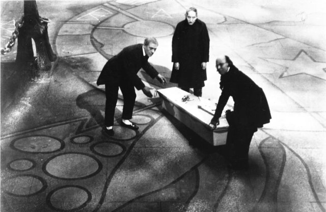 Novel's TIC TAC TOE - The Fall of the House of Usher By Edgar Allan