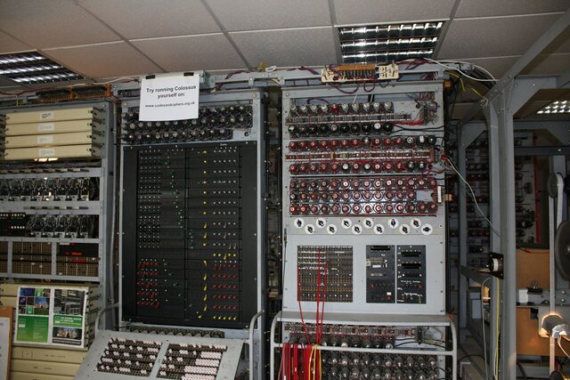 HISTORIA DE LA INFORMÁTICA timeline | Timetoast timelines