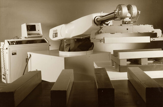 HISTORIA DE LA ROBOTICA timeline | Timetoast timelines