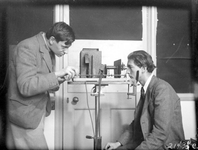 TimeLine 1 - Kenneth Craik (March 29, 1914 - May 7, 1945) timeline | T