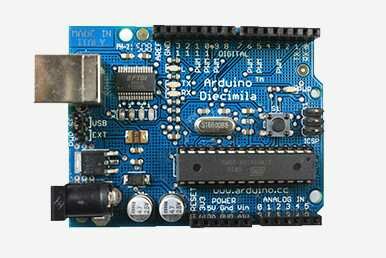 Línea del tiempo de la plataforma Arduino timeline | Timetoast