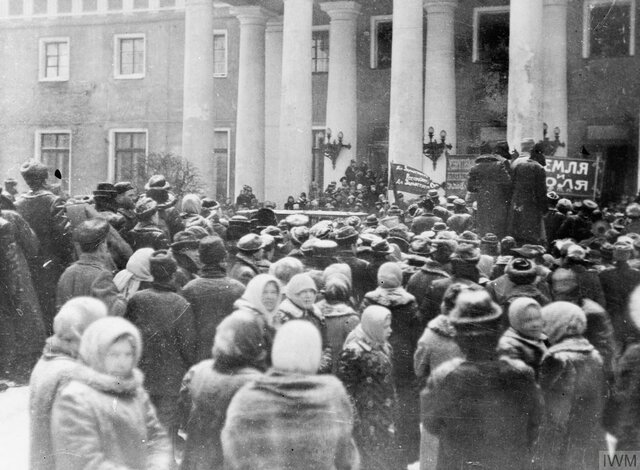 Russian Revolution Timeline (1905 - 1924) | Timetoast timelines