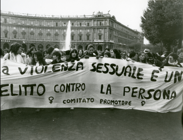 Le leggi che hanno cambiato la storia delle donne in Italia. timeline