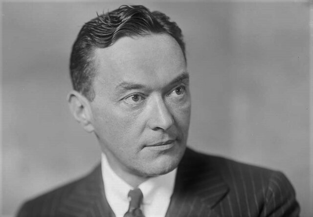 LINEA DEL TIEMPO - TEORIAS DE LA COMUNICACIÓN timeline | Timetoast