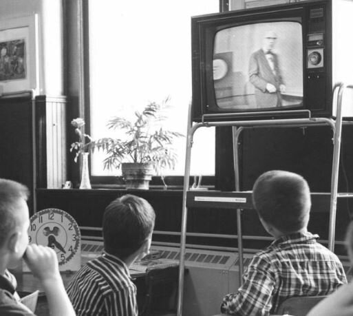 Timeline of the Evolution of Online Learning | Timetoast timelines