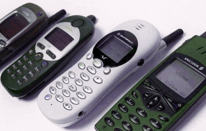 evolucion de la telefonia movil timeline | Timetoast timelines