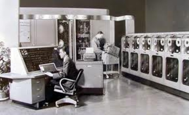 hechos importantes en la historia de las computadoras timeline | Timet