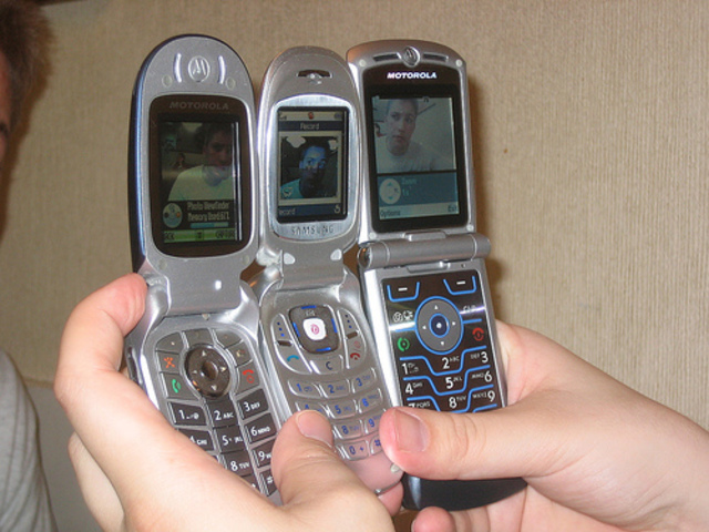 cell phones threw the years timeline | Timetoast timelines