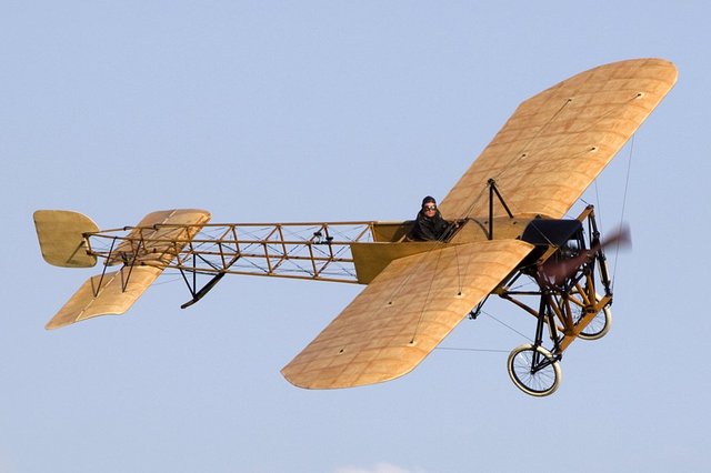 10 inventos que nos hicieron volar. timeline | Timetoast timelines