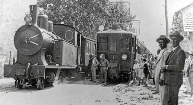 EPOCAS DE DESARROLLO TURISTICO timeline | Timetoast timelines