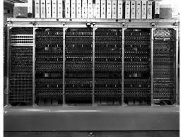 La evolución de los ordenadores timeline | Timetoast timelines