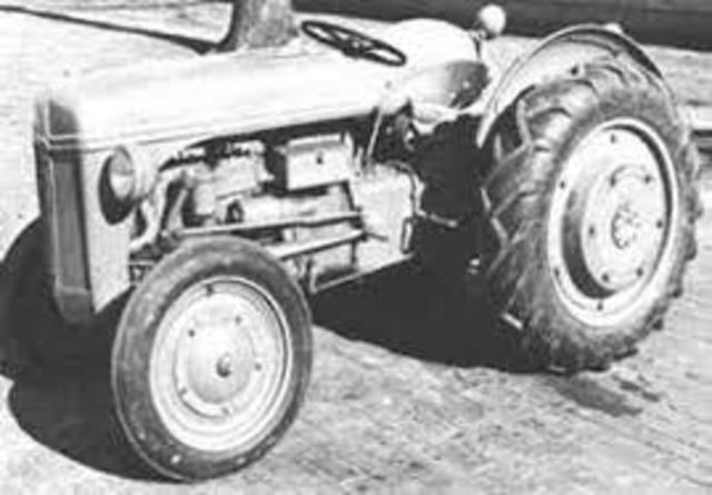 history of tractors timeline | Timetoast timelines