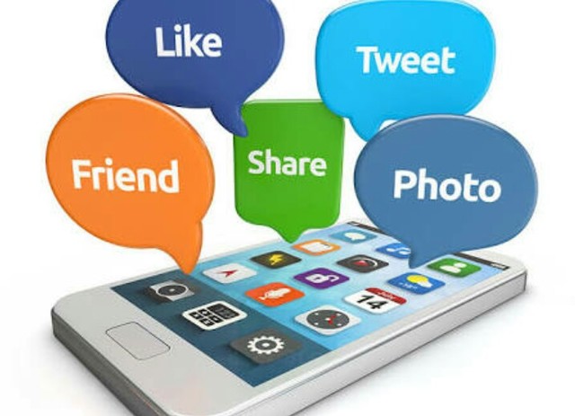 Exposure of Traditional Media to New Media timeline | Timetoast timelines