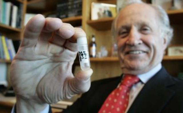 HISTORIA DE LA BIOLOGIA MOLECULAR timeline | Timetoast timelines