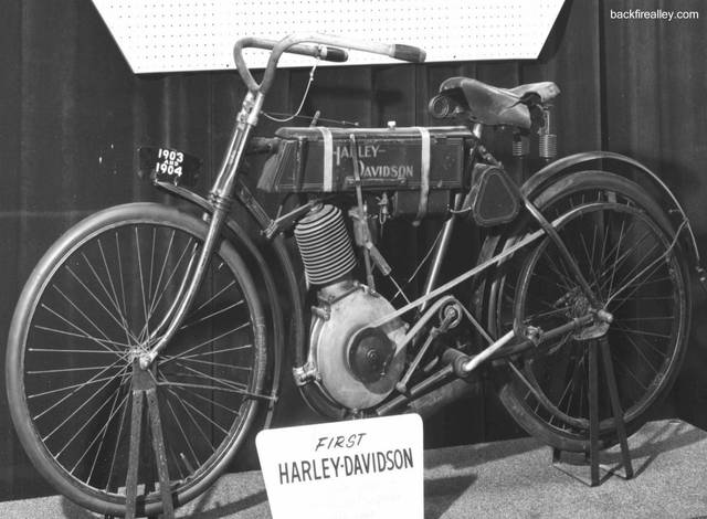 HISTORIA DE LA MOTOCICLETA timeline | Timetoast timelines