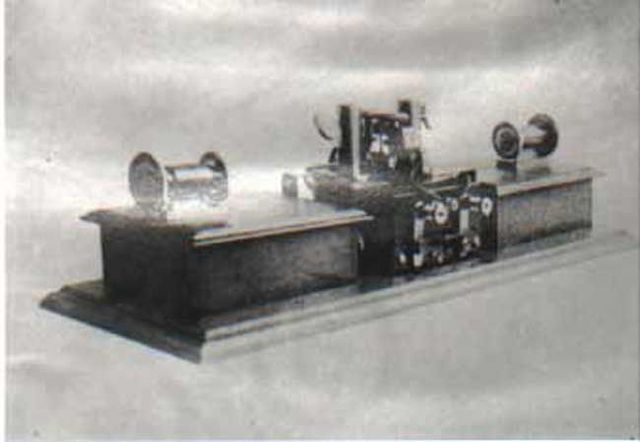 History of the radio timeline | Timetoast timelines