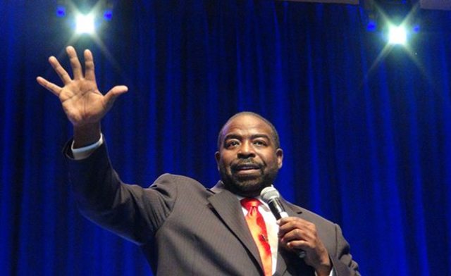 The Life of Les Brown timeline | Timetoast timelines
