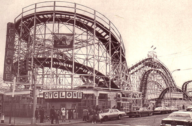 History of Amusement Parks timeline | Timetoast timelines