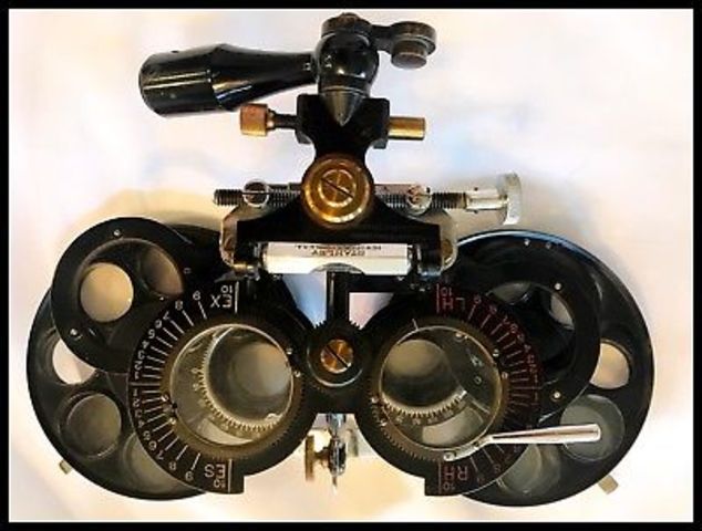 INSTRUMENTOS OPTOMETRICOS timeline | Timetoast timelines