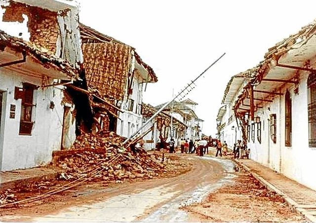Linea De Tiempo De Los Años 80-90 timeline | Timetoast timelines