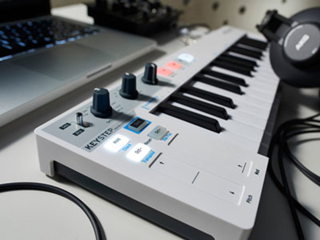 The Evolution of Sound Engineering Technicians: DJING timeline ...