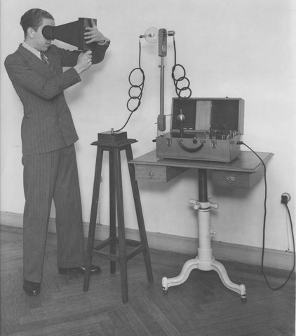 Momentos históricos de la evolución de la ciencia y la tecnología ...