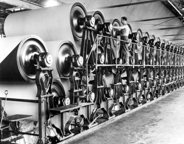 Diseño Gráfico y Revolución Industrial timeline | Timetoast timelines