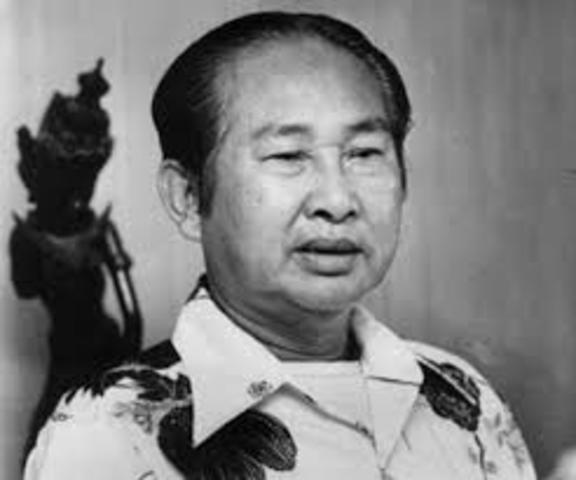 At First They Killed My Father: A Daughter From Cambodia Remembers ...