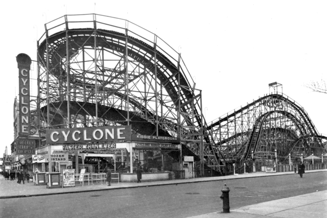Roller Coasters timeline | Timetoast timelines