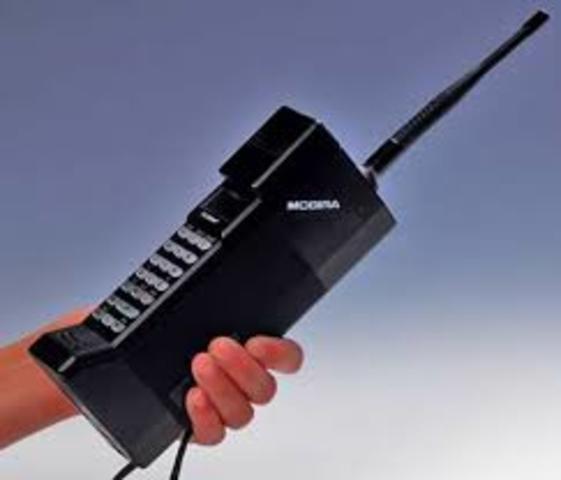 La Telefonía Móvil timeline | Timetoast timelines