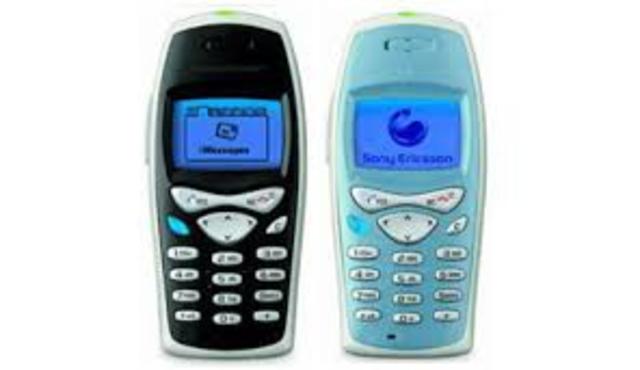 HISTORIA DE LA TELEFONÍA CELULAR timeline | Timetoast timelines