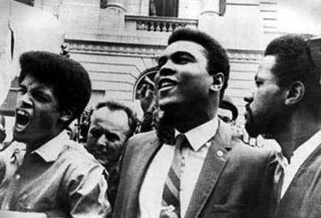 Muhammad Ali's life - Historical Events timeline | Timetoast timelines