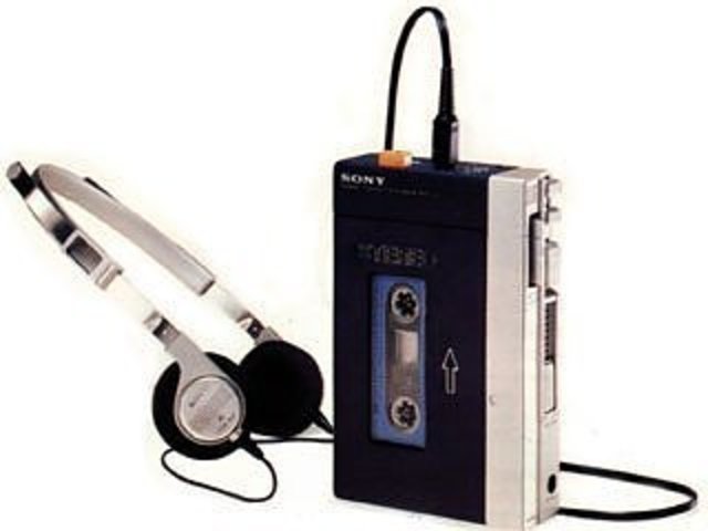 History of Personal Music Devices timeline | Timetoast timelines