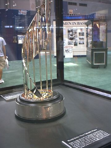Roberto Clemente Timeline | Timetoast timelines
