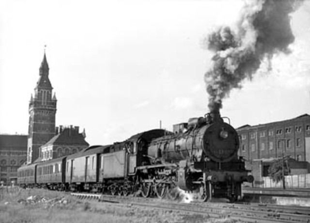 Geschiedenis van de trein timeline | Timetoast timelines