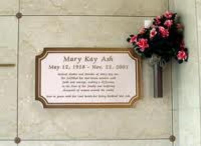 Mary Kay Ash timeline | Timetoast timelines